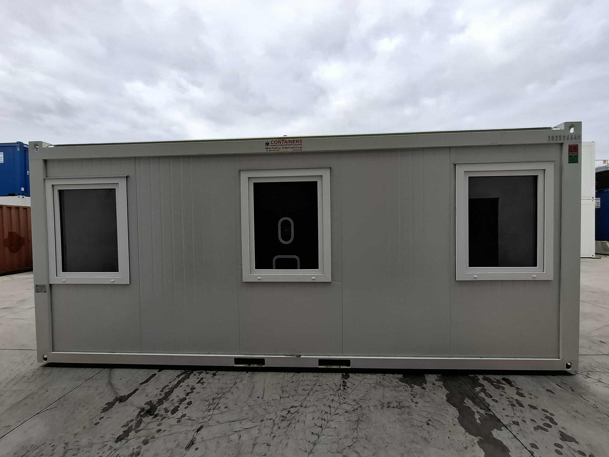 Classic Line office container with serving hatch and heating | Mechanic ...